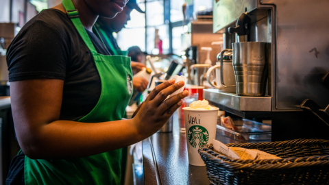 Starbucks employee salary - starbmag