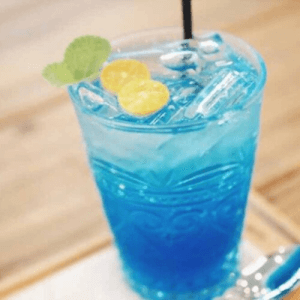 Starbucks blue refresher - starbmag