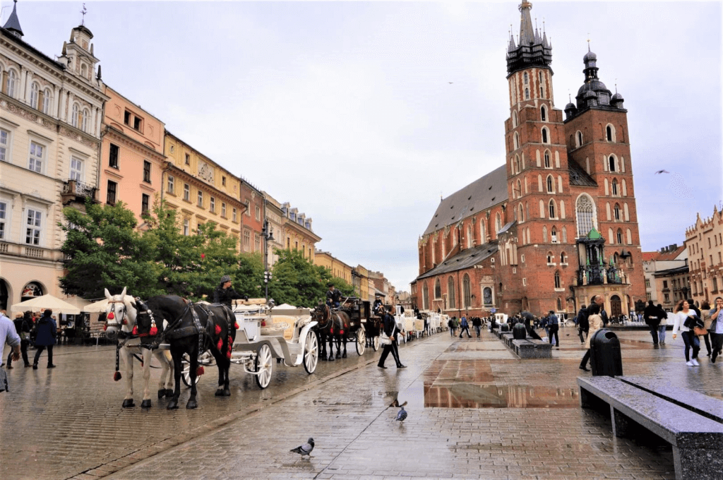 Starbucks in Poland Guide - starbmag