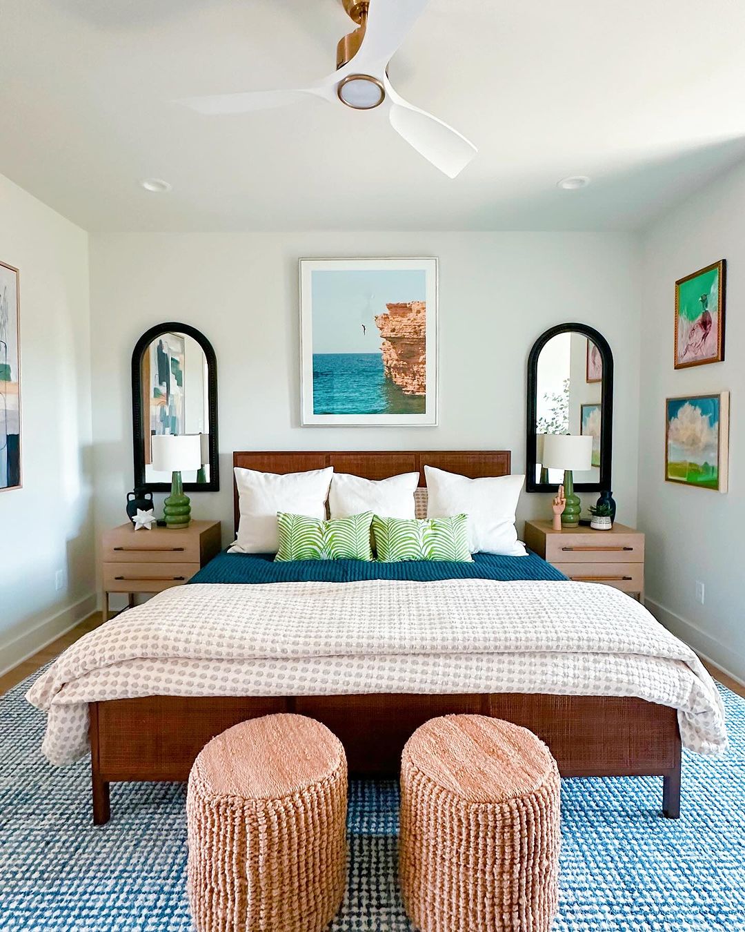 20 Small Bed Room Ceiling Designs To Create A Cozy And Friendly ...