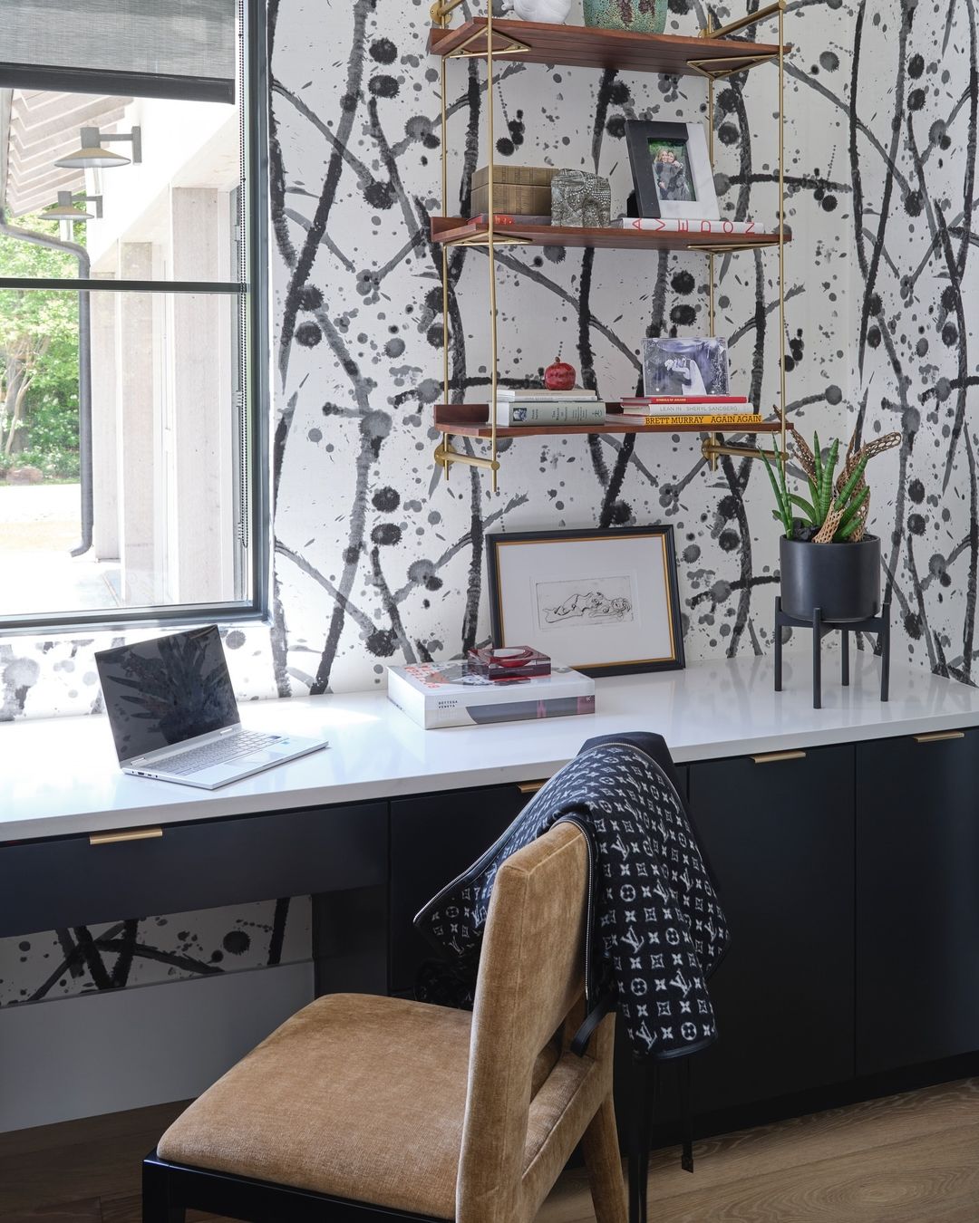 20 Small Office Decorating Ideas That are Efficient and Increase ...